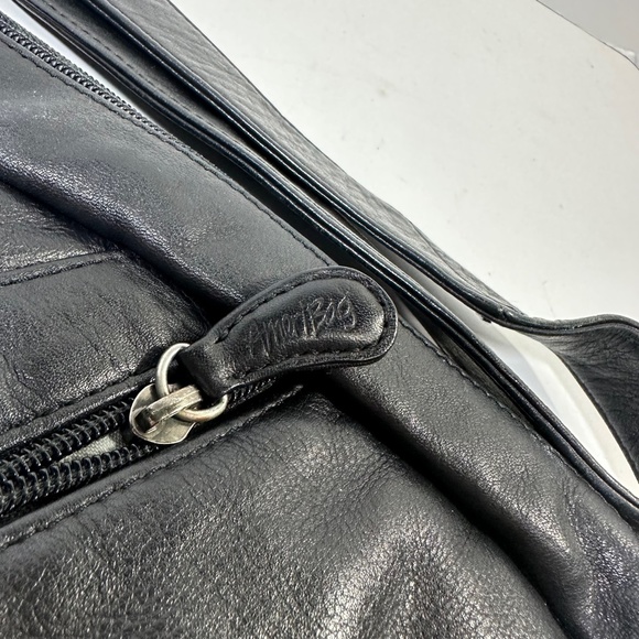 Ameribag | Bags | Ameribag Classic Leather Healthy Back Bag Black Travel Crossbody Made In Usa ...